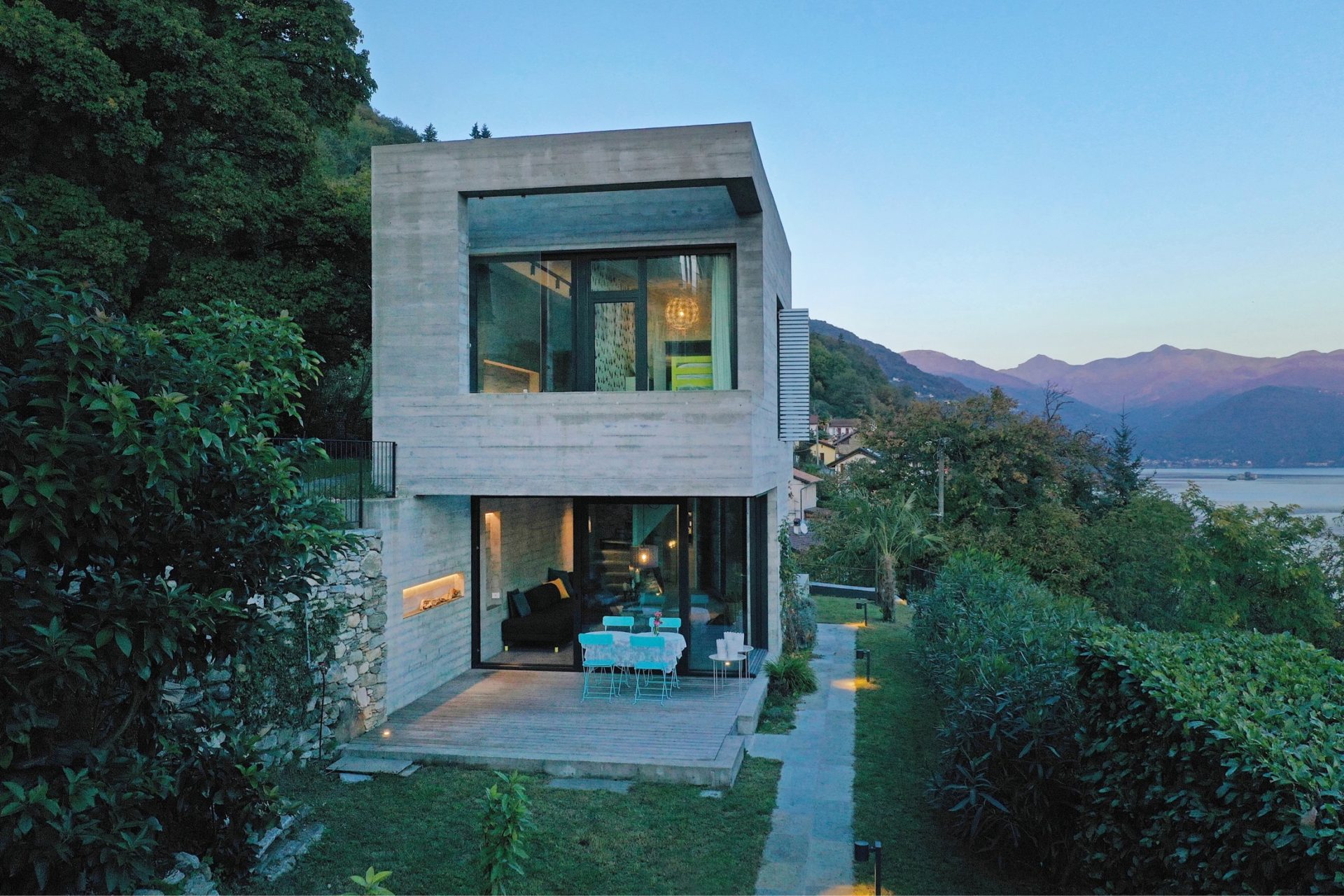 Villa LM — Egger Licht